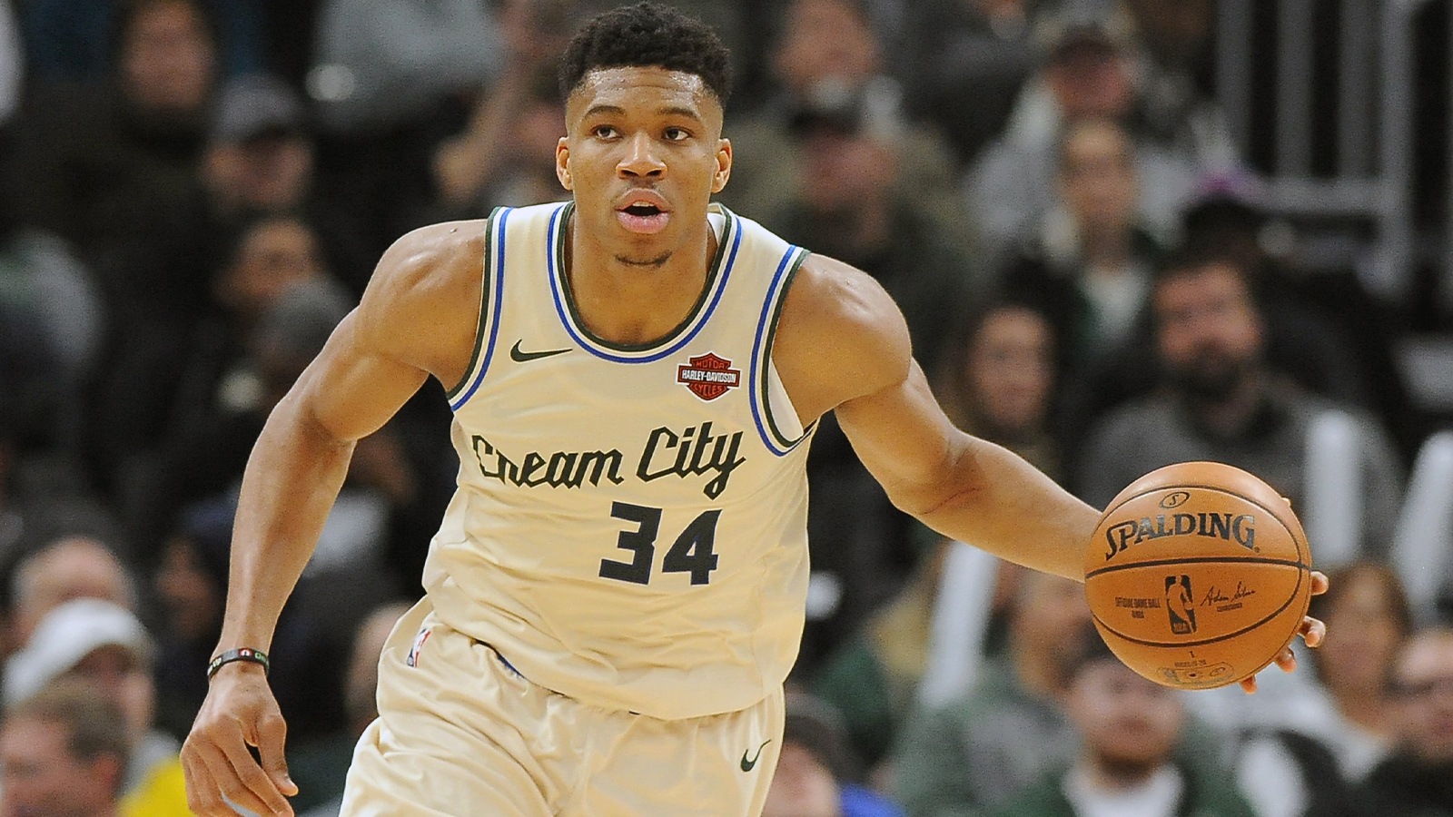 Follow Bucks-76ers Christmas Action On Nate Duncan’s NBACast